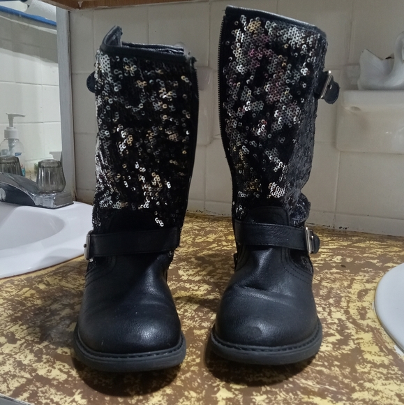 kids one | Shoes | Kids Girls Designer Glitter Silver Black Buckle ...